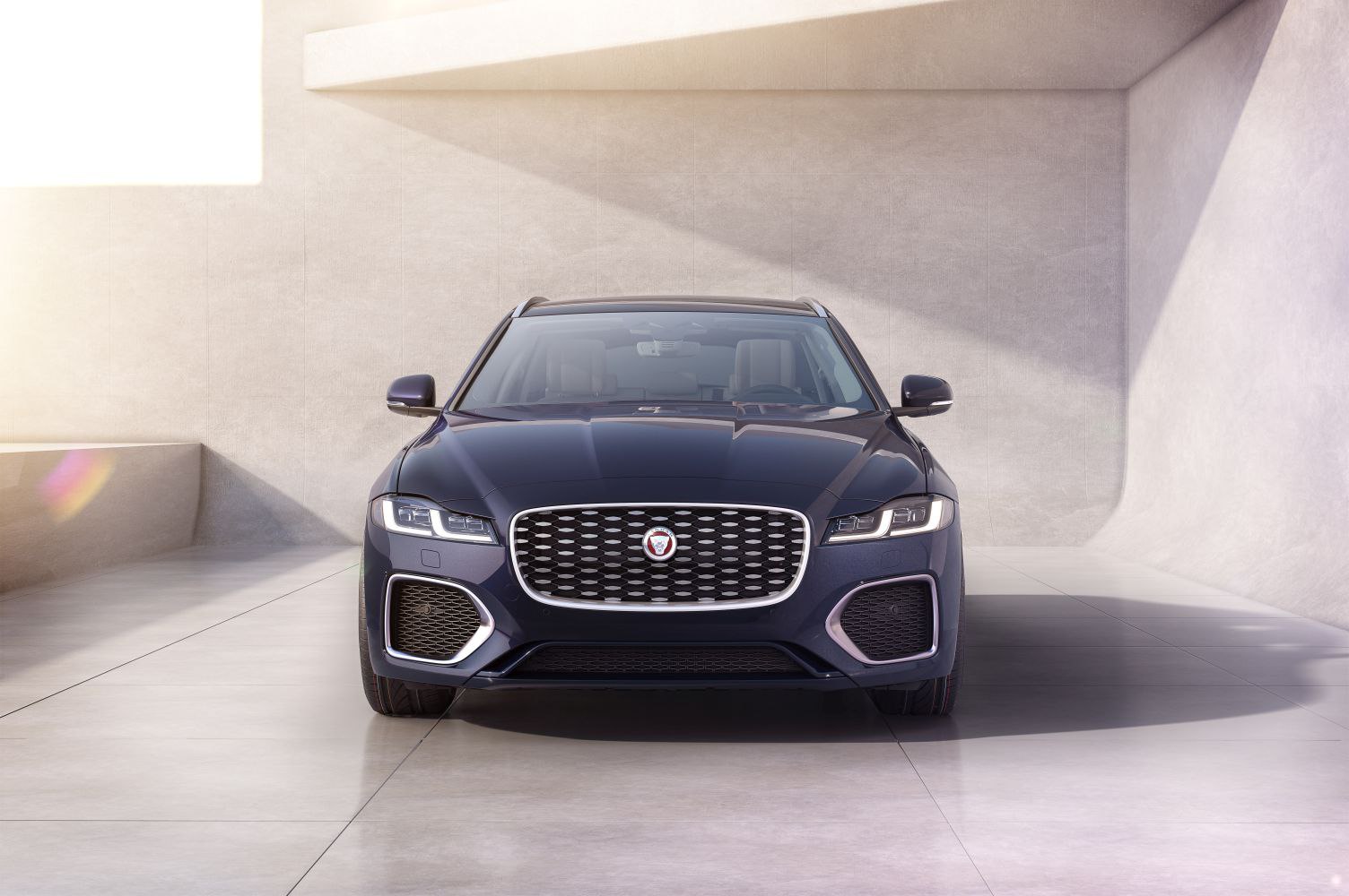 Jaguar XF Sportbrake (X260, facelift 2020) 2.0d (204 Hp) MHEV Automatic